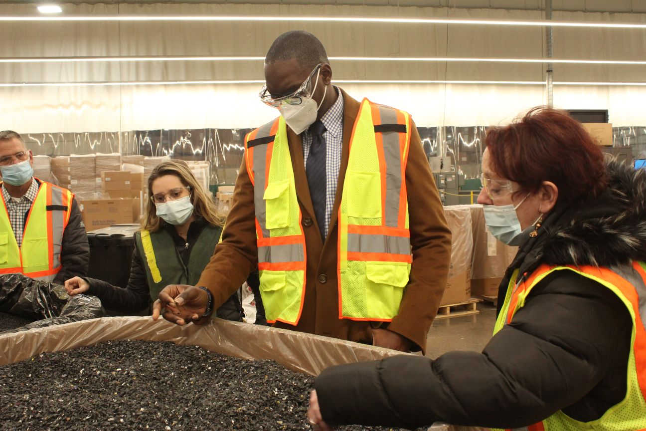 Recycling Facility Tour for Michigan Lt. Governor Highlights Sustainability Innovations ...